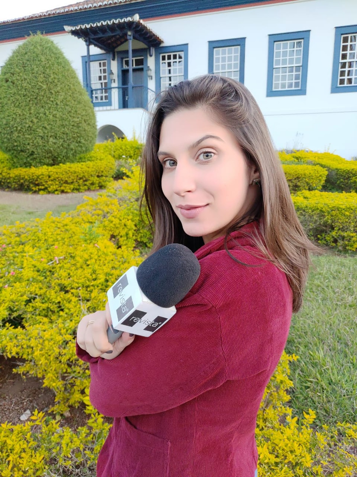 Conheça a Hannif Linhares, cara nova na equipe do 'Revista'