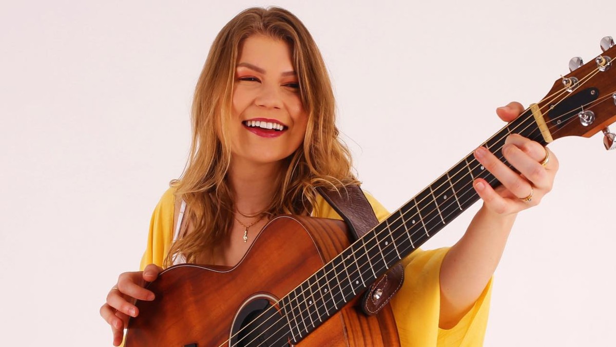 Vicka, cantora de Cascavel, representa o Paraná no Prêmio Multishow ...