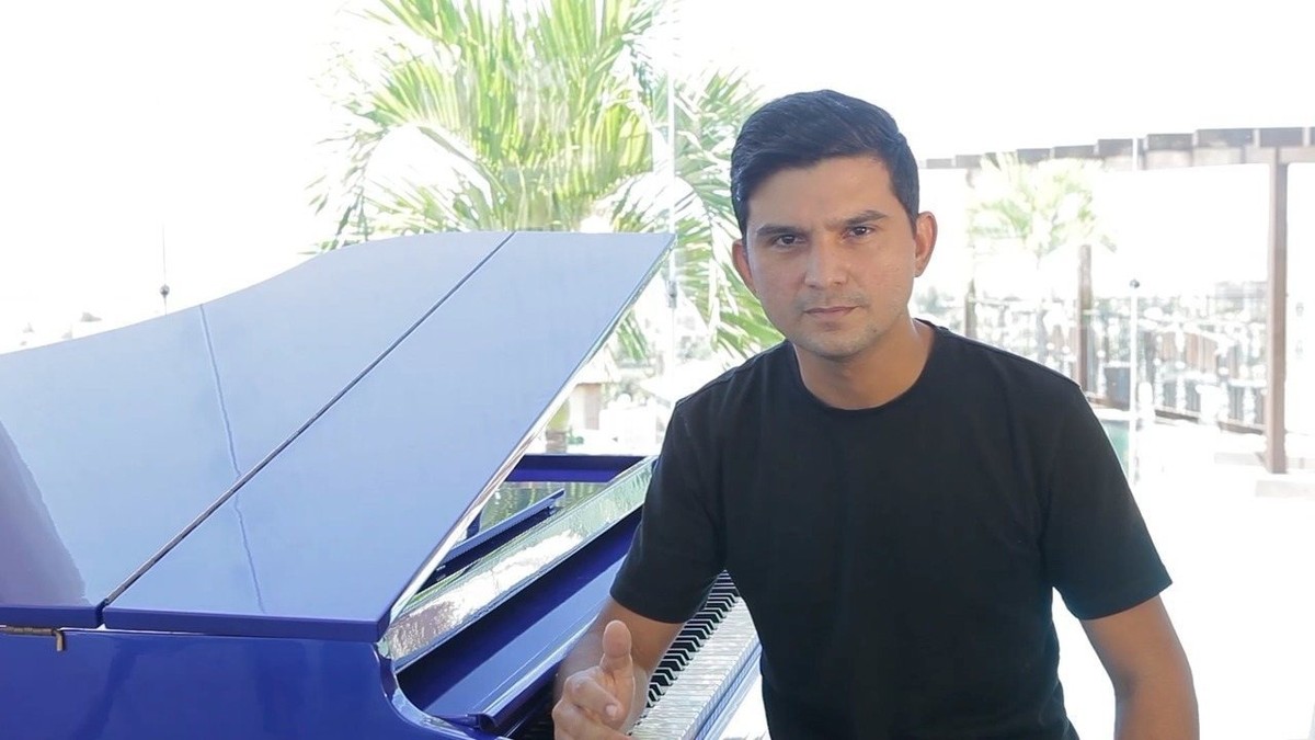 Pianista Paulo Rodrigo mostra bastidores do novo videoclipe | Se Liga ...