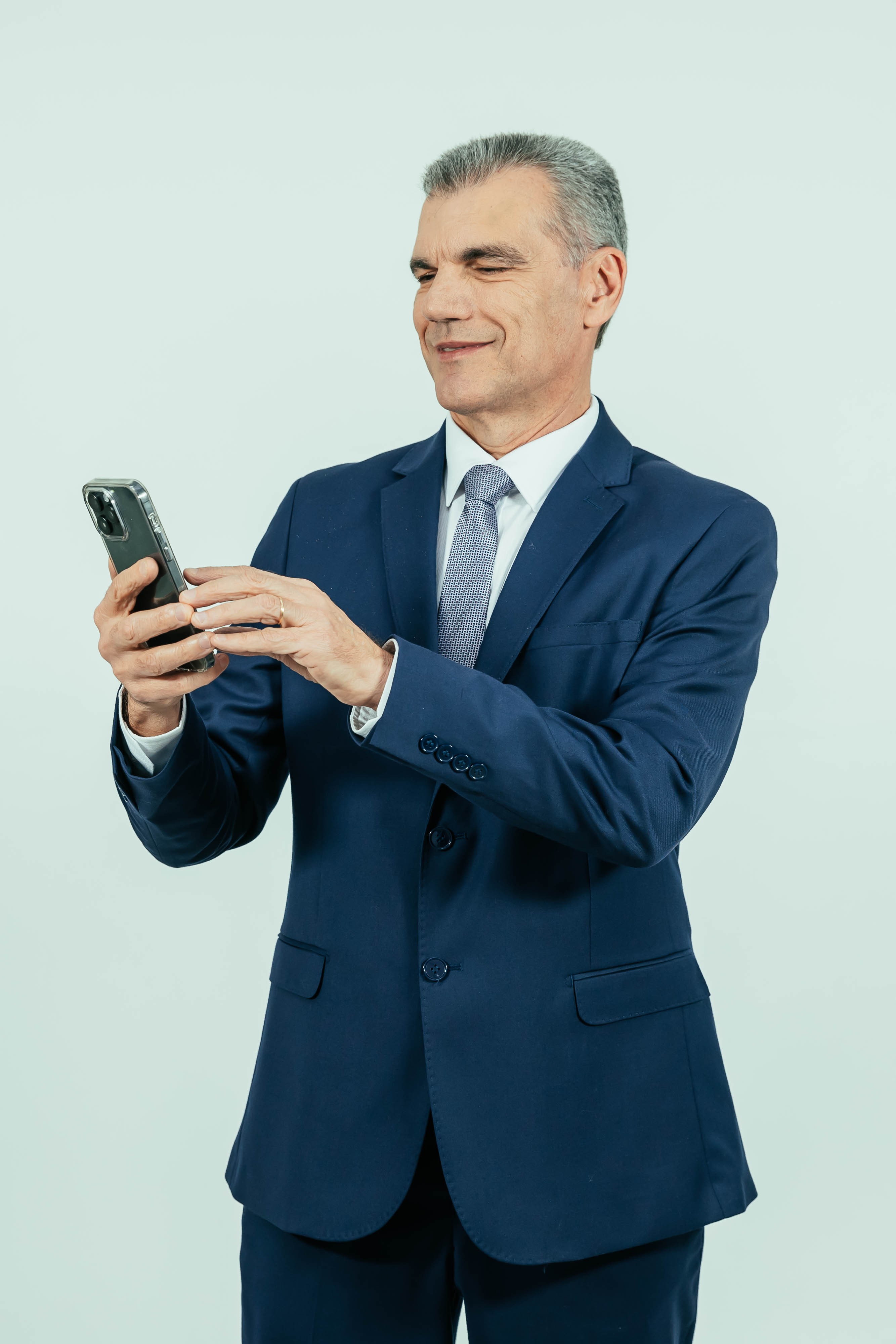 Saiba como assistir a RBS TV de forma gratuita e em qualquer lugar ...