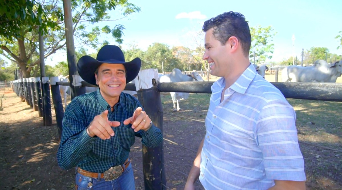 Pedro Leonardo mostra como é a vida de quem vive do rodeio