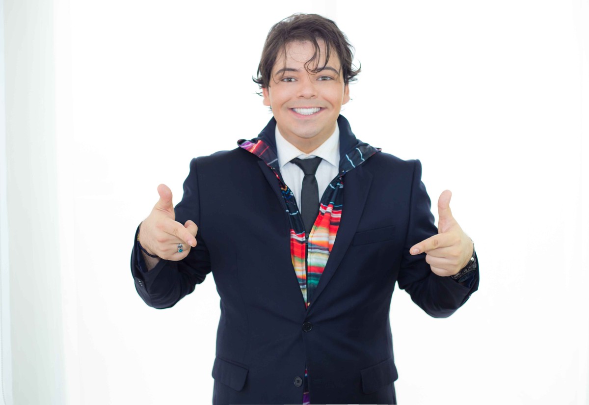 Humorista de sucesso na internet apresenta espetáculo ‘Atrevido ...