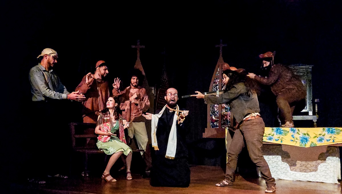 Espetáculo ‘Auto da Compadecida’ fica em cartaz nos dias 17 e 18/11 ...