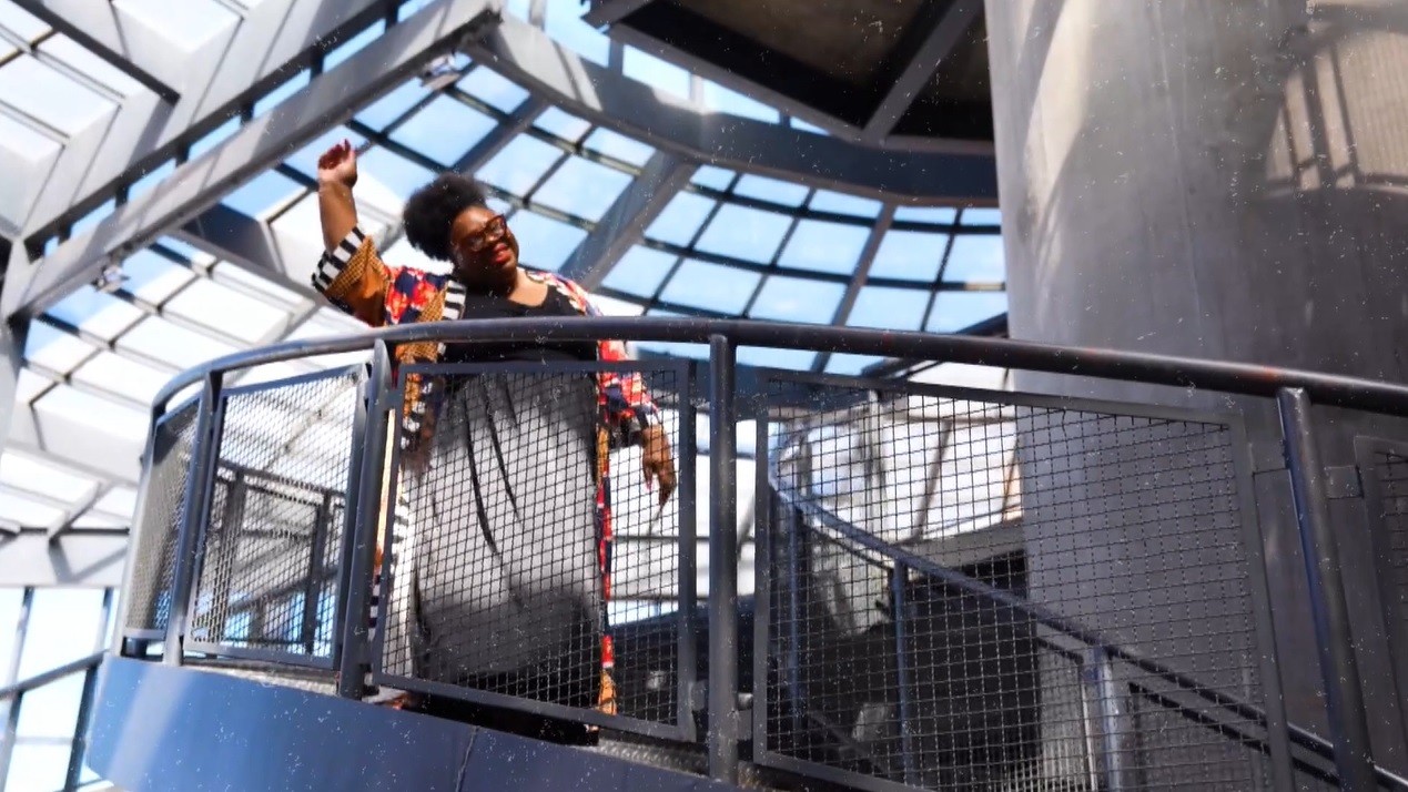 Ouça ‘Bicho do Paraná’ por Michele Mara: cantora regrava clássico de ...