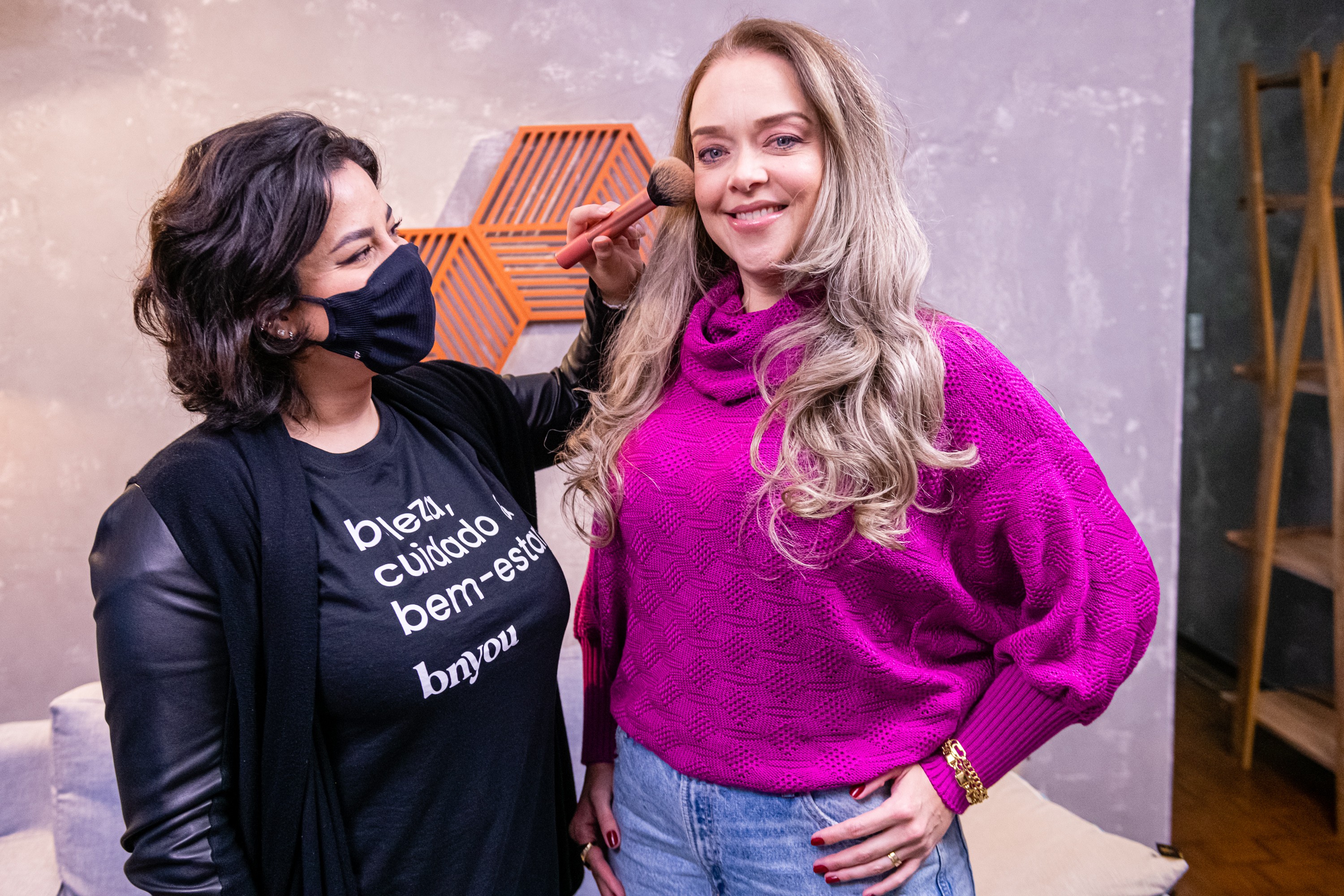 Bnyou: plataforma para profissionais de beleza diferenciados | Rede globo