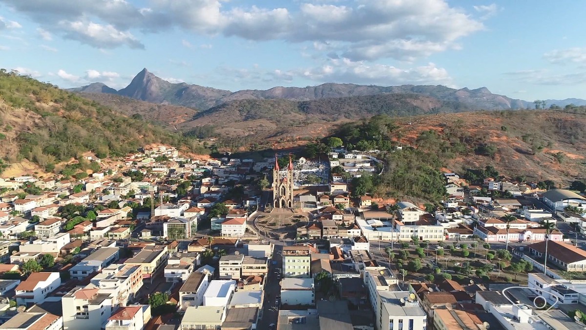 Itaguaçu, Entrevista Em Movimento e Bordadeiras de Burarama no programa ...