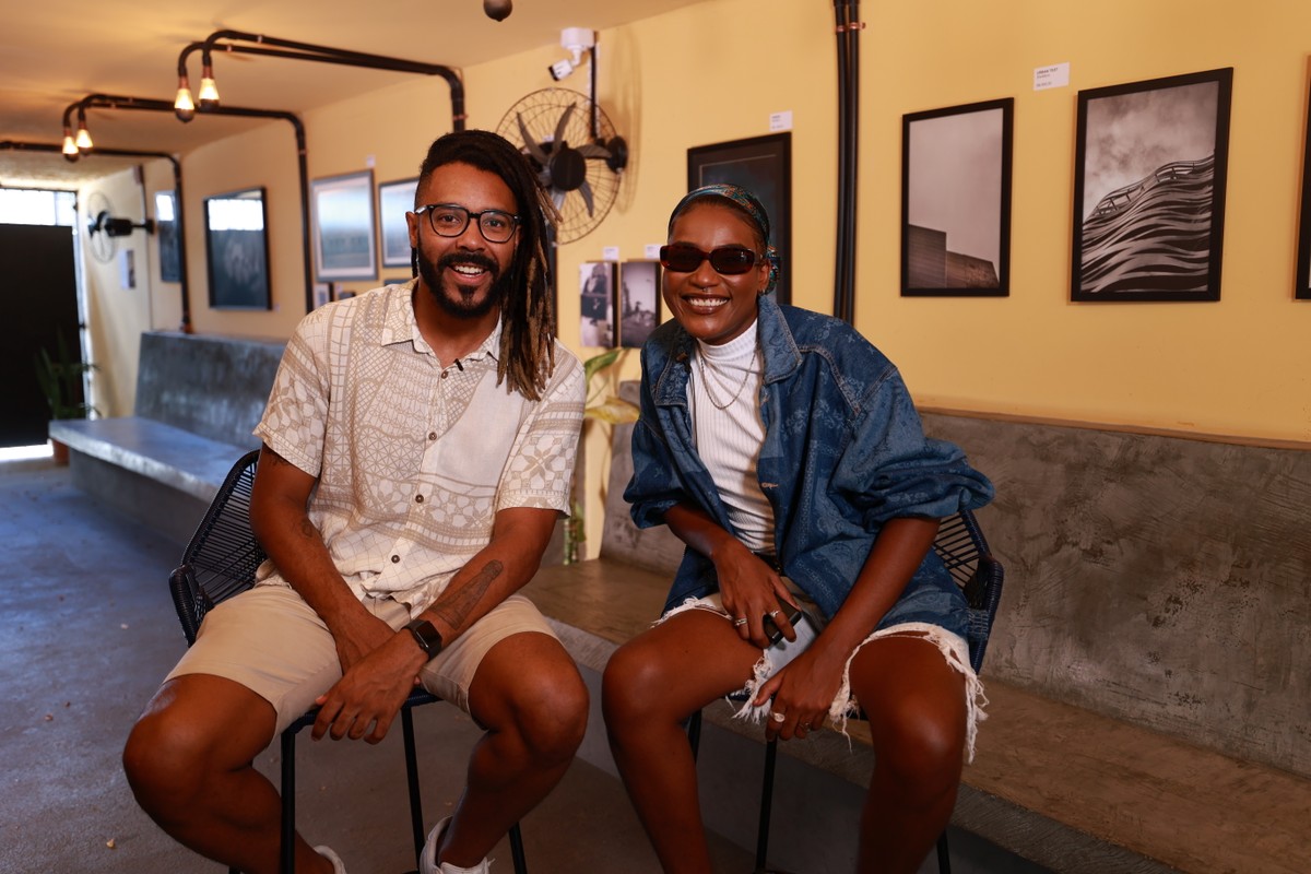 Cantora Anne Carol apresenta seu novo trabalho no Combinado | Combinado ...