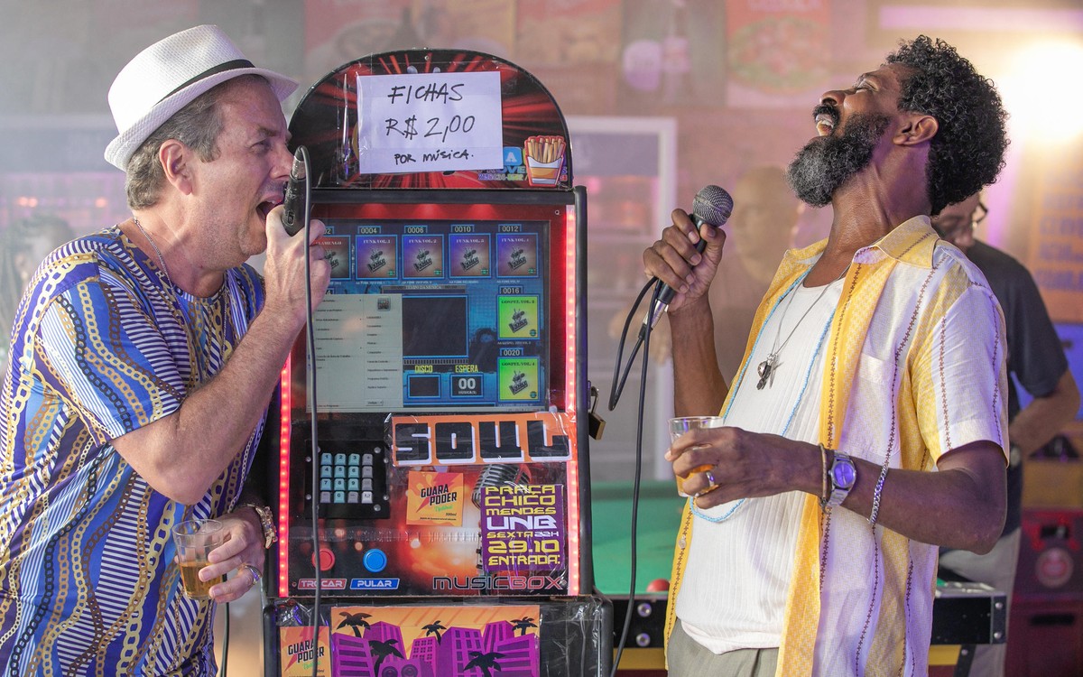 Maria Augusta se intitula gerente do Joia em ‘Encantado’s’ | séries ...