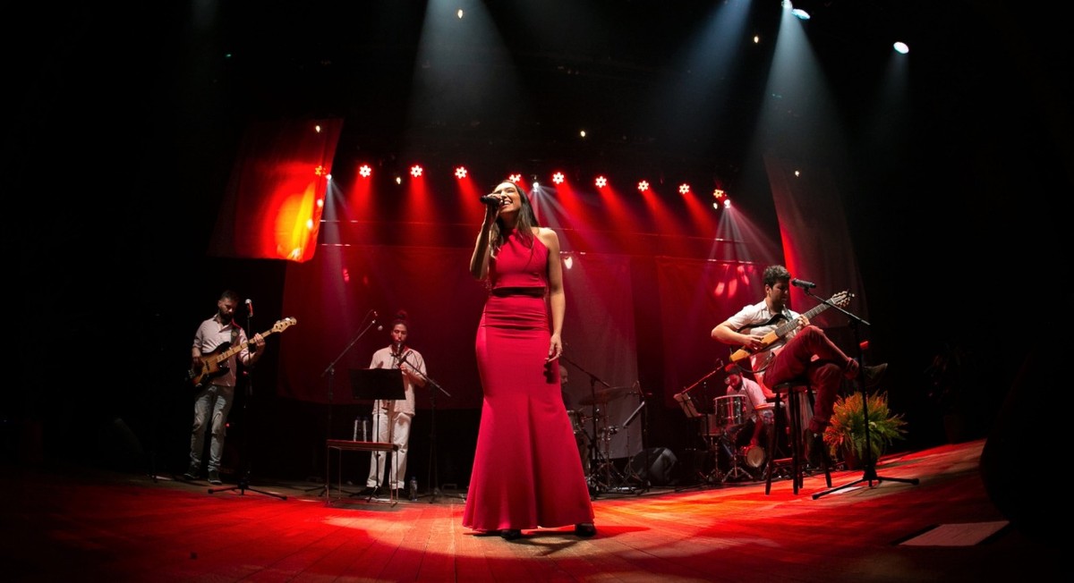 Maria Luiza, do 'The Voice Brasil', fala sobre grupo Samba e Amor e ...