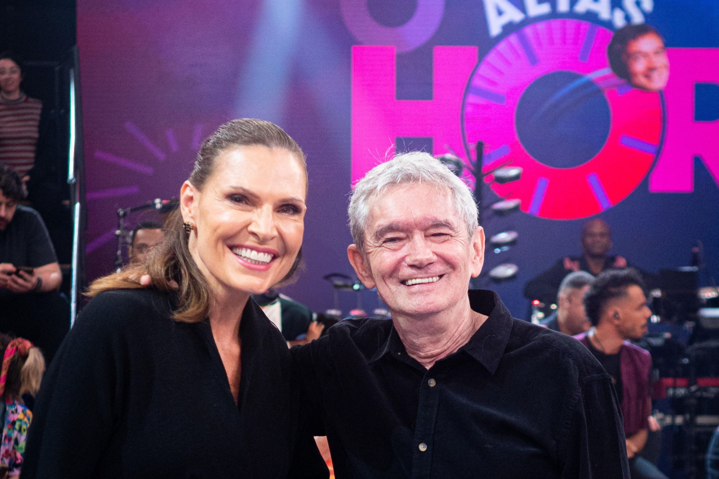 ‘Altas Horas’ recebe Alexandre Pires, Cafu, Cauã Reymond, Maneva e ...