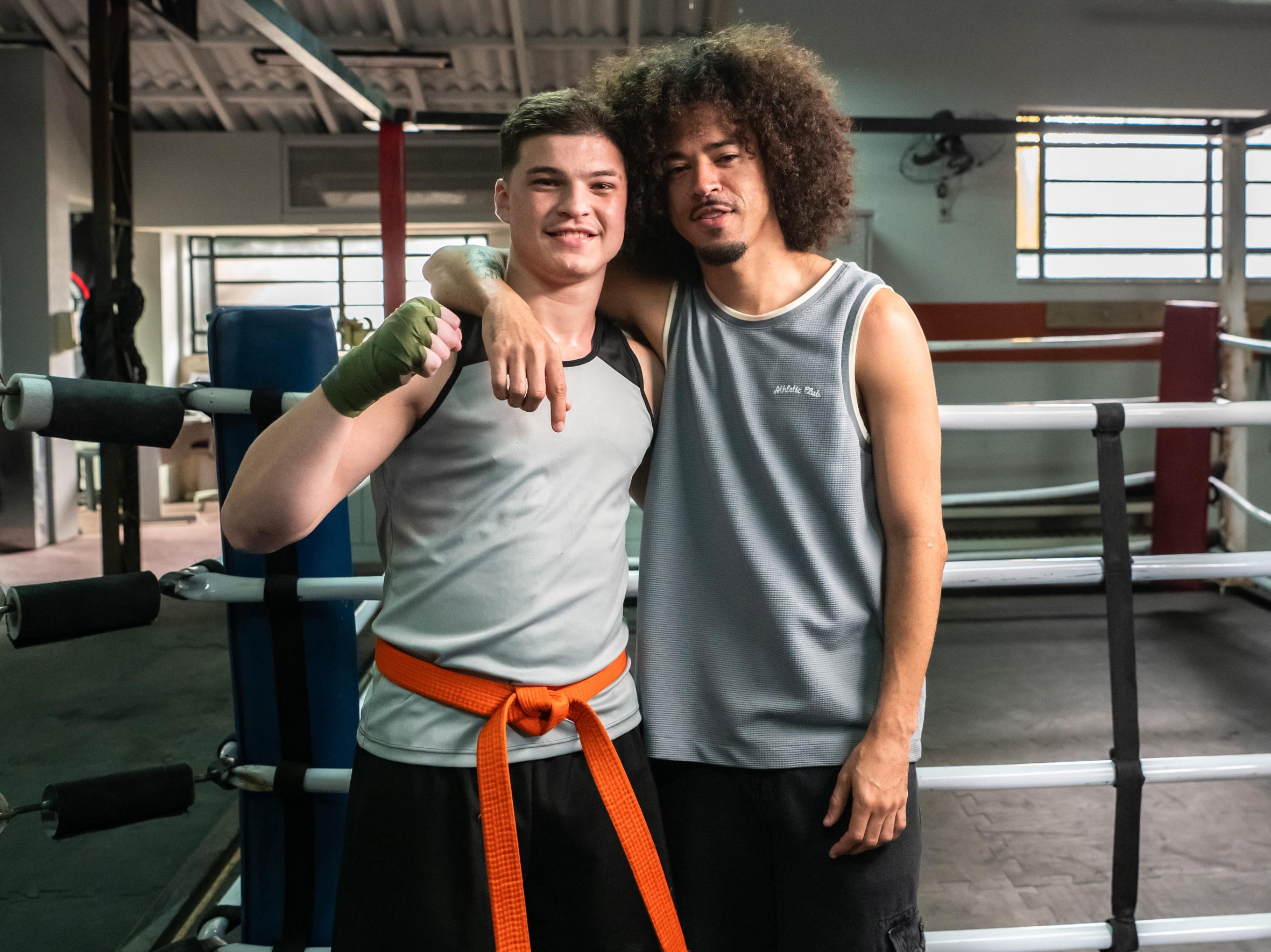 Ryan reencontra Lucas e celebra liberdade no galpão de kickboxing ...
