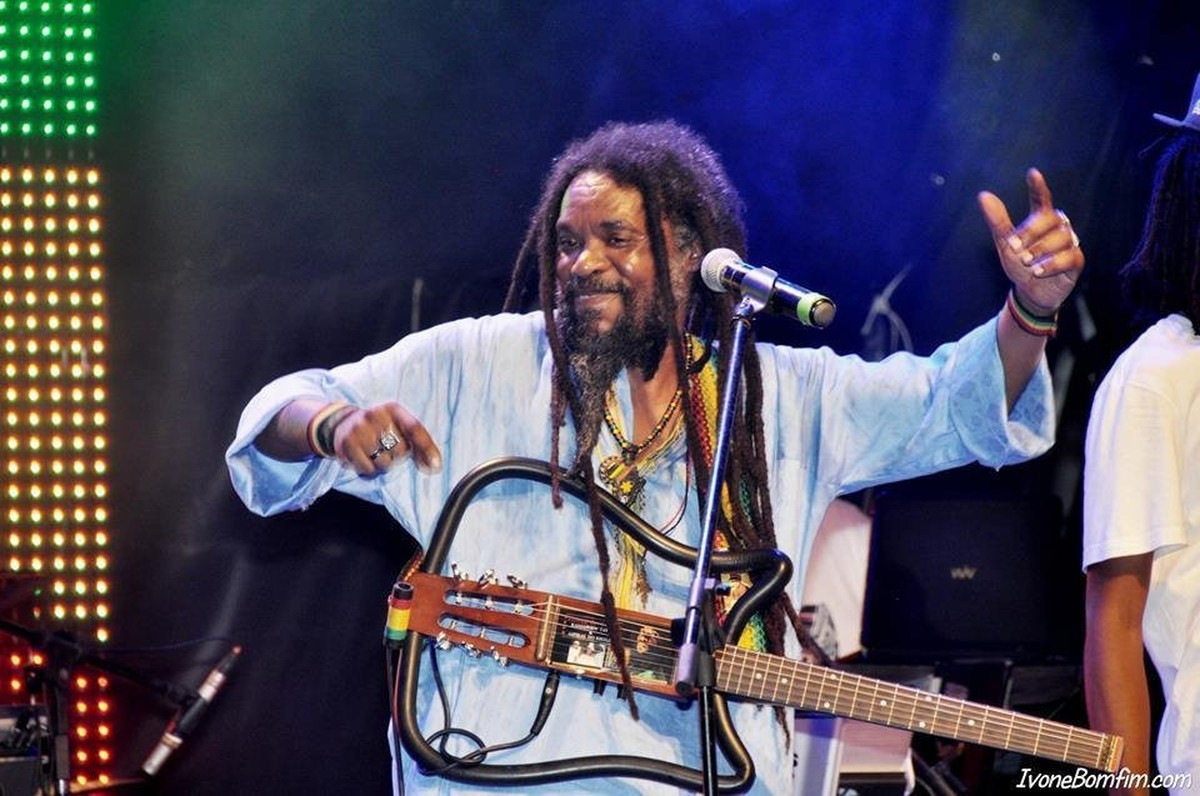 É de graça: Associação Cultural realiza I Arraiá Reggae de 23 a 25/6 ...