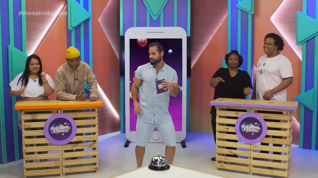 Victor Silveira desafia convidados no game ‘Que meme é esse?’ | Rede globo