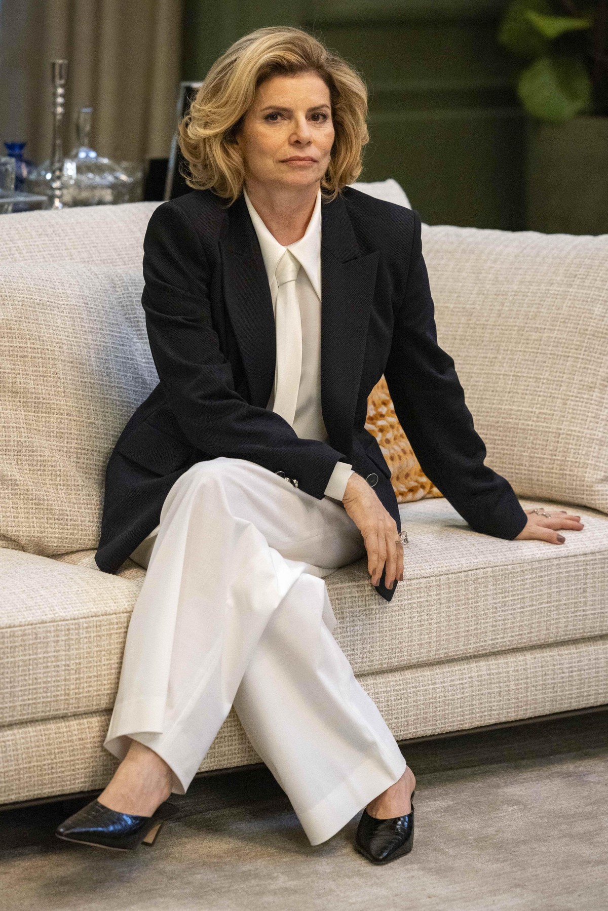 'Vale Tudo': Odete Roitman volta ao Brasil e desestabiliza família ...